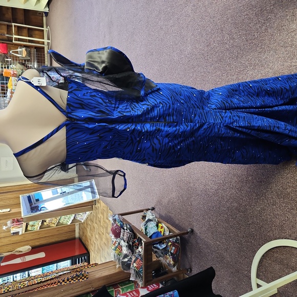 Dresses | Gorgeous Blue Dress | Poshmark